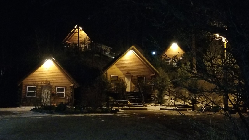 Travelsouthdakota.com - Rustic Ridge Guest Cabins - Supplier Details